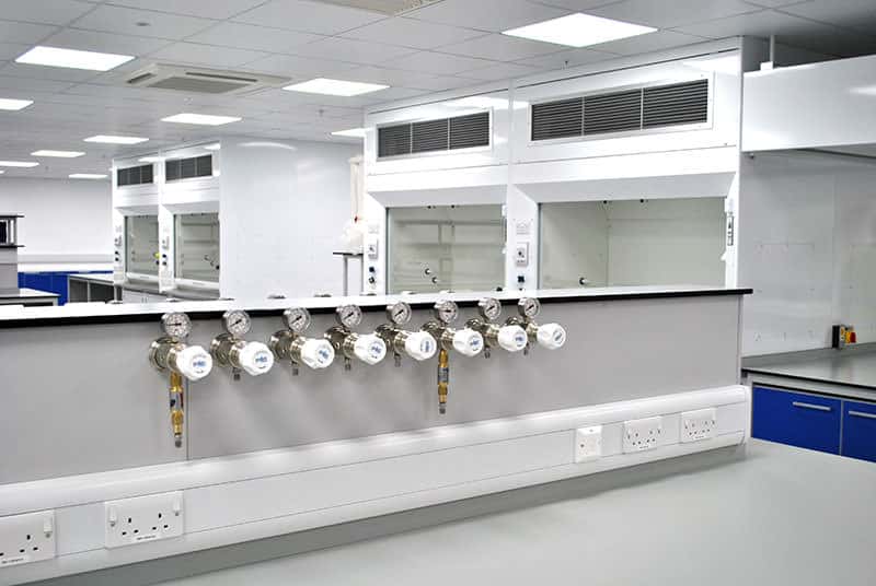 Adjustable & Regent Laboratory Shelving | Interfocus