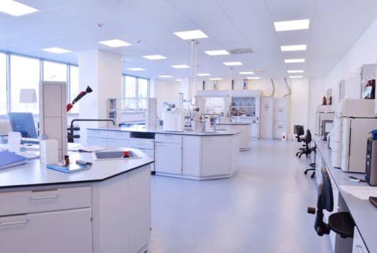 How to Design an Optimal Laboratory Layout