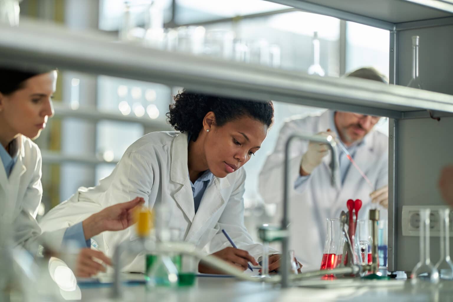 Why build a sustainable lab? Building Laboratory Solutions